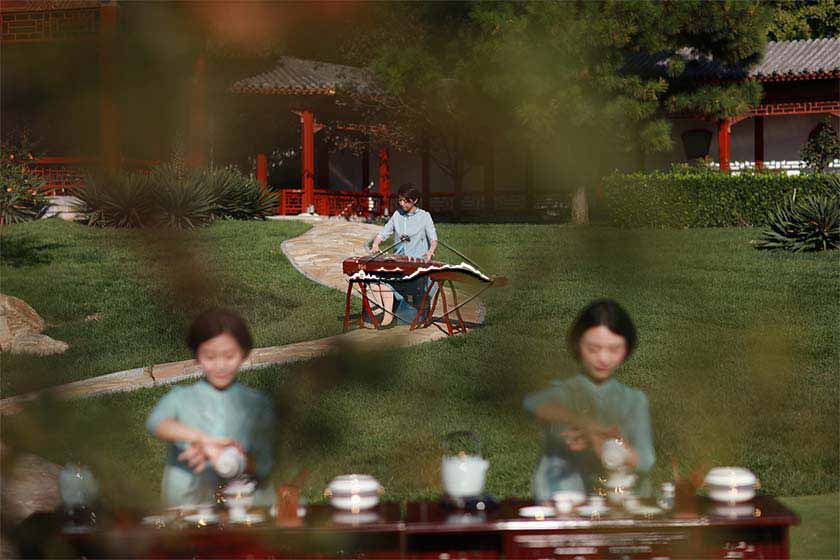 Tea Art Performance - DIAOYUTAI STATE GUESTHOUSE